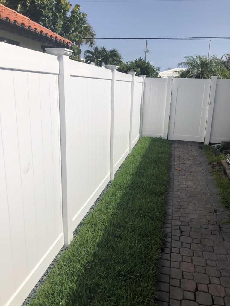 Buy PVC & Vinyl Privacy Fence Panels in South & Central FL